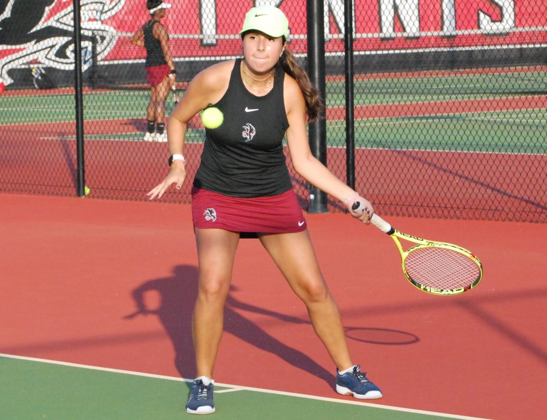 Nation Ford tennis closes in on Region title, golfers win tri-match ...